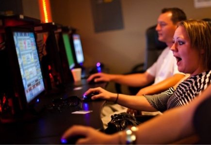 Phoenix Internet Cafes Raided - Gambling news on LCB